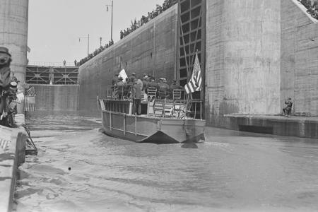 Transporting Grains on the Erie Canal | The New York State Museum