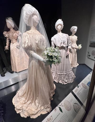 Early 19th Century Wedding Dresses